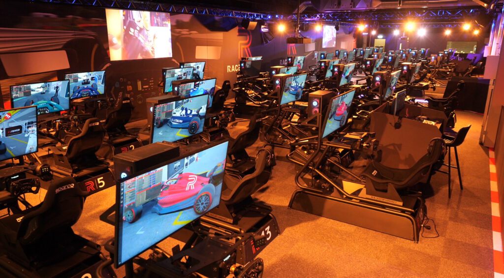 Racesquare Racing Centre | Het spectaculairste uitje!