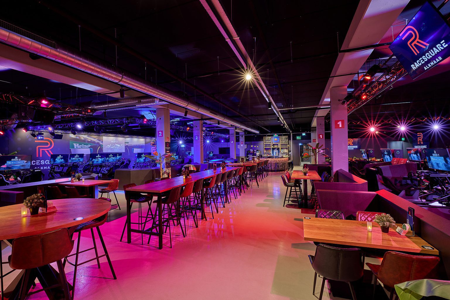 Racesquare Racing Centre | Het spectaculairste uitje!