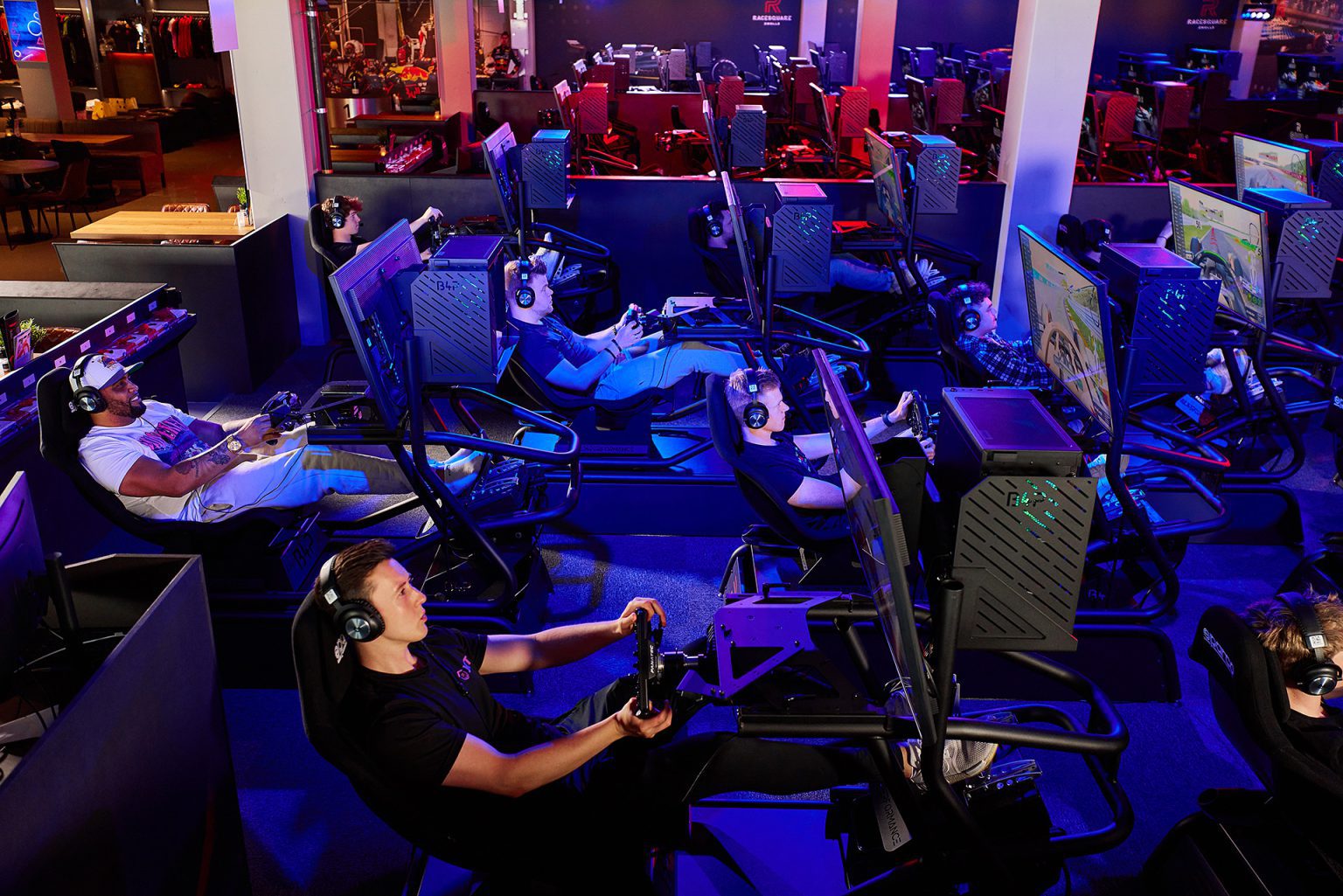 Racesquare Racing Centre | Het spectaculairste uitje!