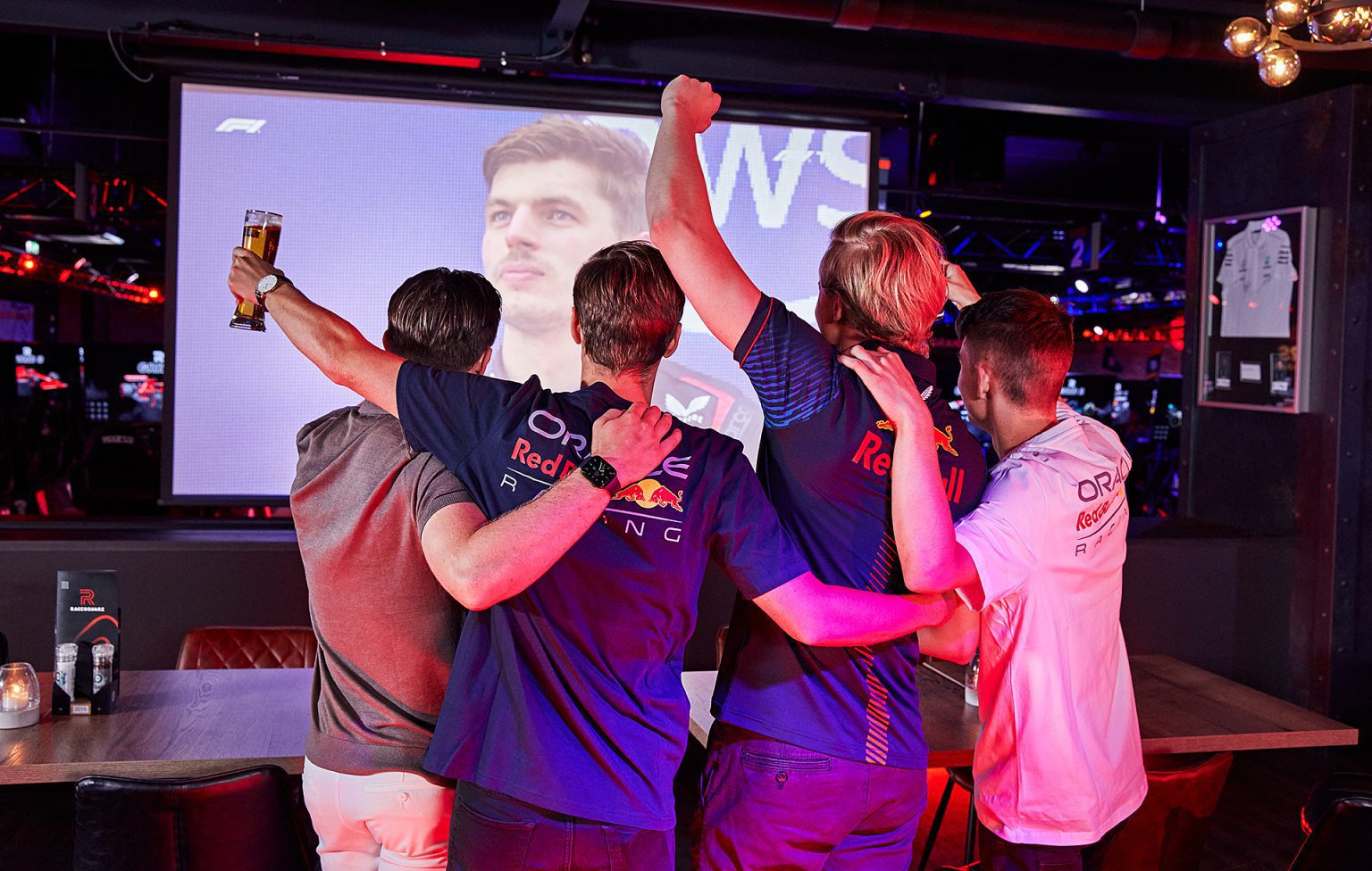 Racesquare Racing Centre | Het spectaculairste uitje!